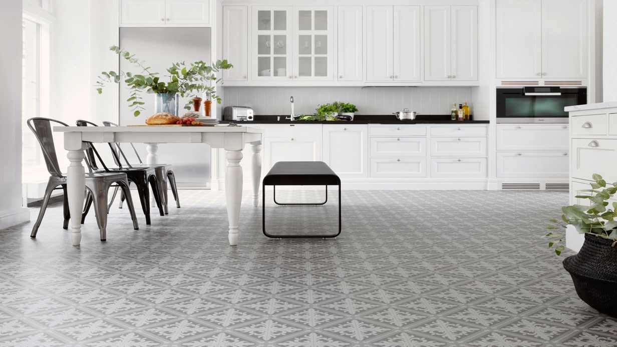 Vinylgulv: Slitesterkt, lettstelt og moderne | Fargerike