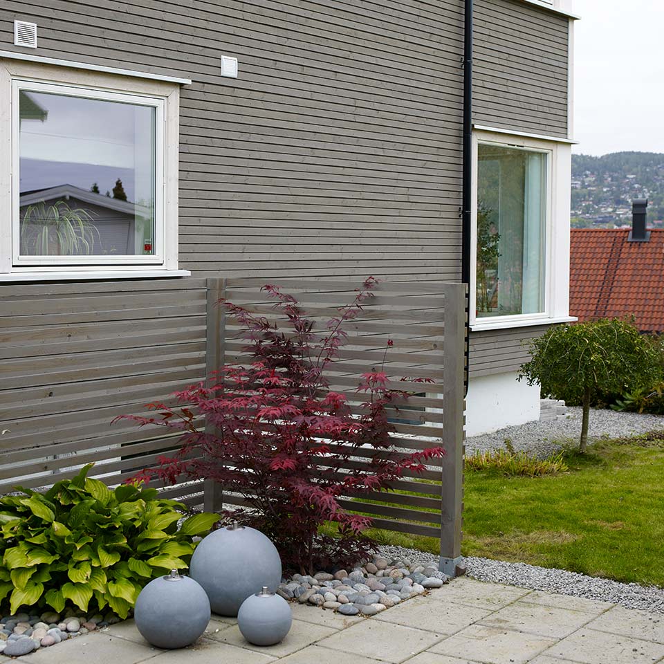 Beis utendørs - farger - Svart, grå, brun beis | Fargerike